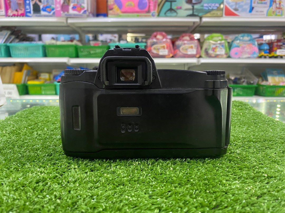 Camera Sigma SA-300 Film Display Only, Photography, Cameras on Carousell