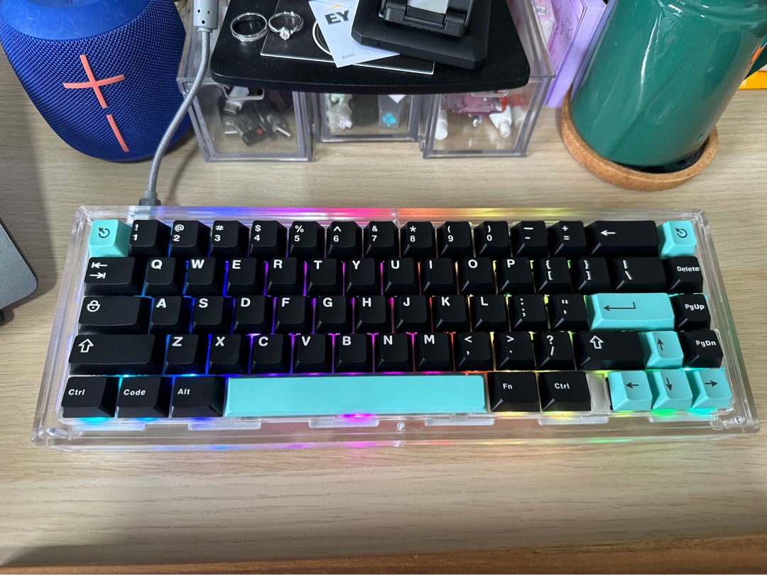 CNC Acrylic 65% keyboard kit, Computers & Tech, Parts & Accessories ...