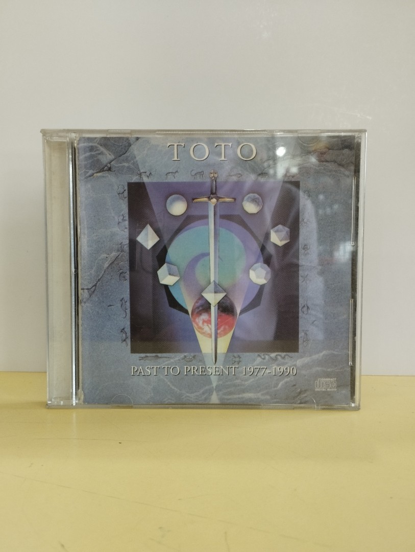 (CD) Toto Past To Present 1977-1990, Hobbies & Toys, Music & Media, CDs ...