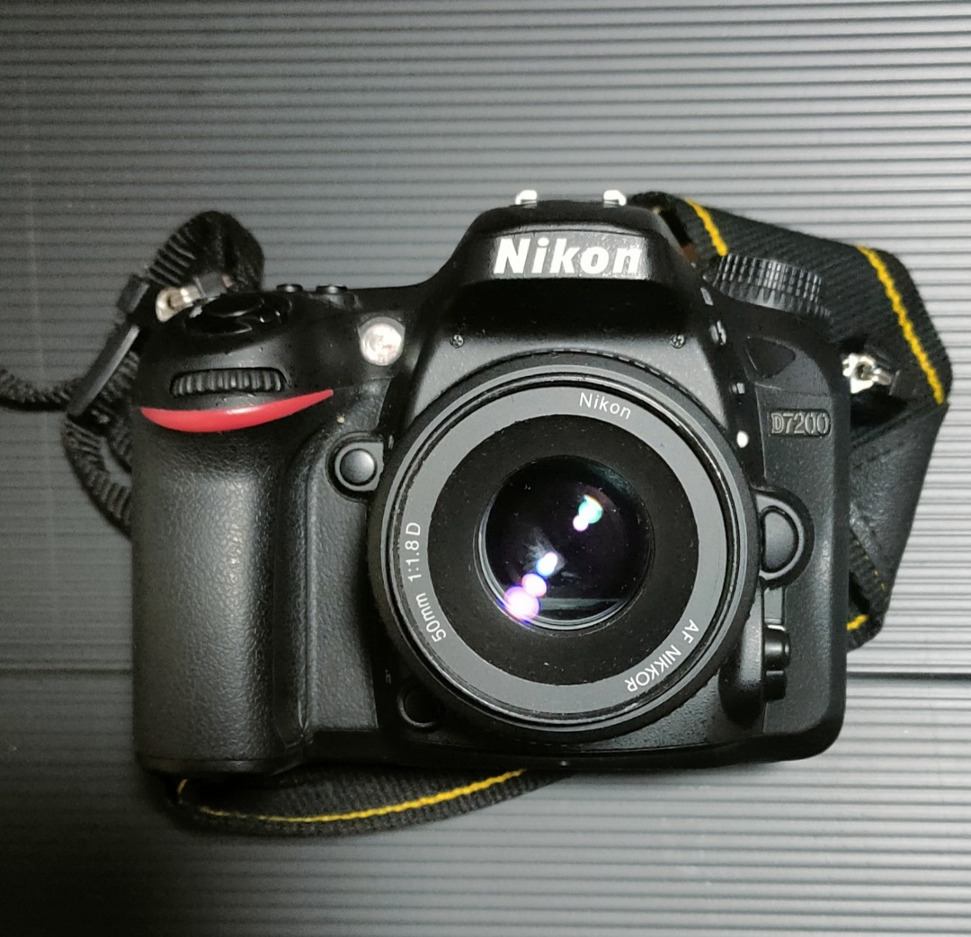 D7200 + Lens + Flash + Drybox, Photography, Cameras on Carousell