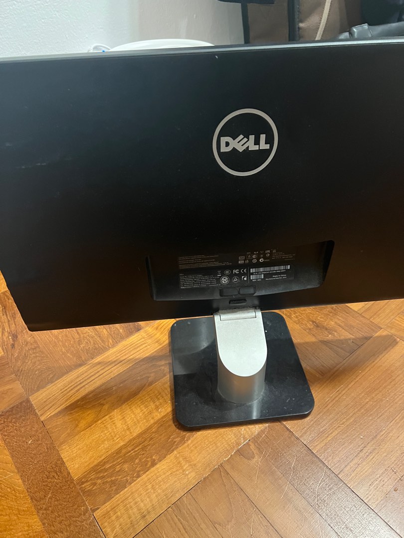 Dell monitor, Computers & Tech, Desktops on Carousell
