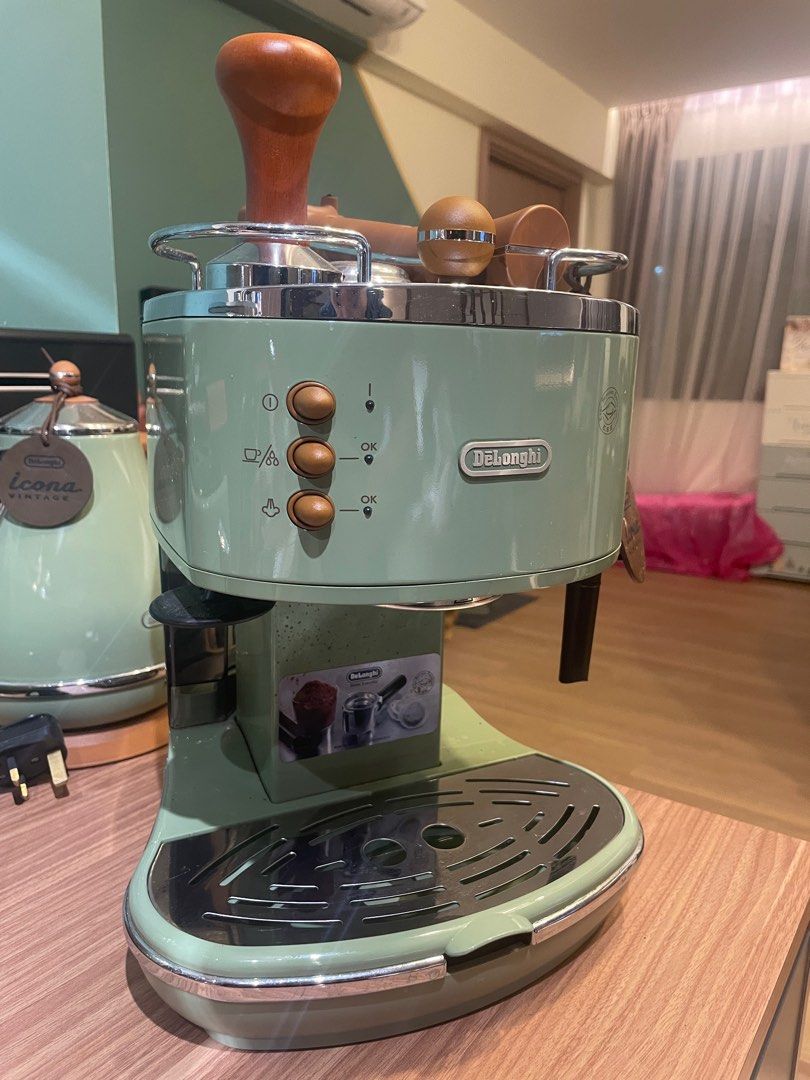 DeLonghi ICONA Vintage Coffee Espresso Machine, Furniture & Home Living ...