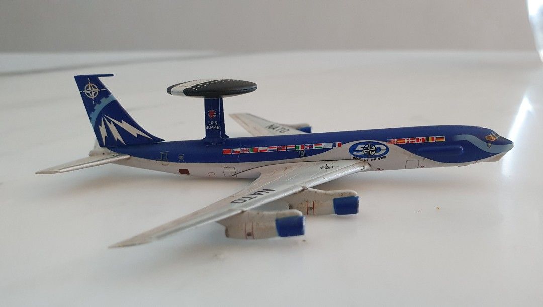 DRAGON WINGS 1/400 NATO AWACS E- 3A Sentry 50th Anniversary Livery ...