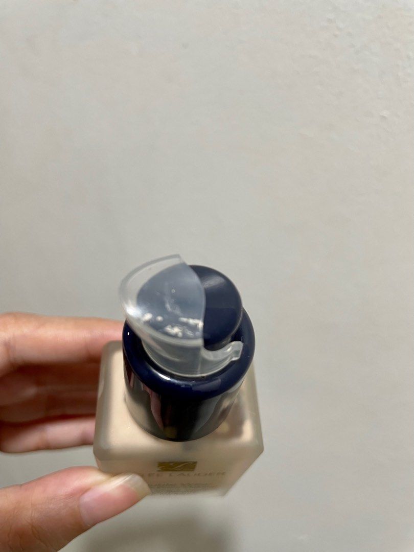 Estee Lauder Double Wear Foundation (1N0), Beauty & Personal Care, Face ...