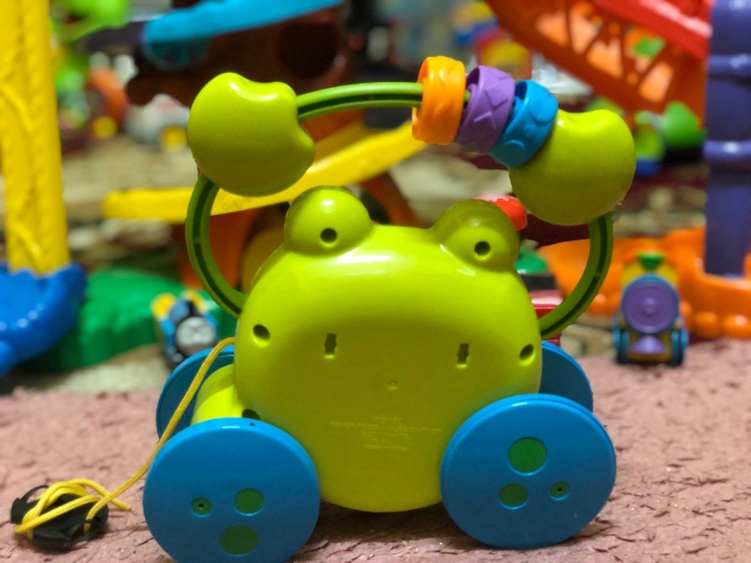 Fisher Price Pull Along Froggie, Hobbies & Toys, Toys & Games on Carousell