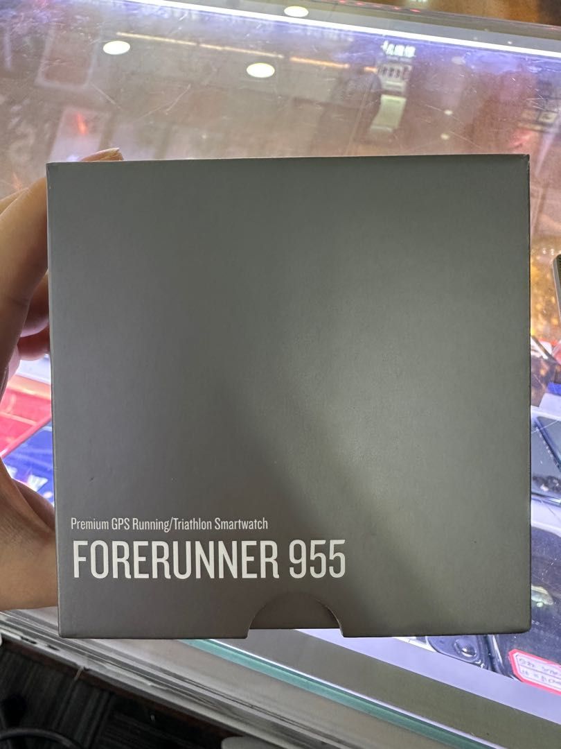 Garmin Forerunner 995, Mobile Phones & Gadgets, Wearables & Smart ...