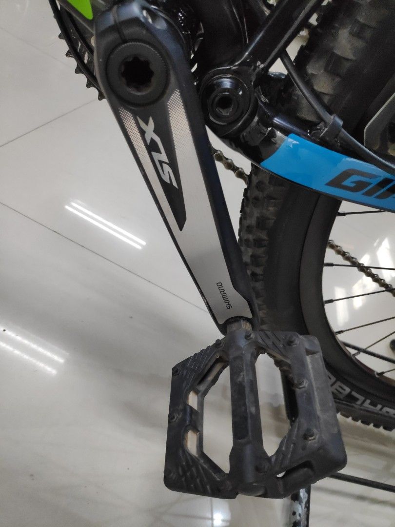 Giant Aluxx SL Fluidform Full Sus, Sports Equipment, Bicycles & Parts ...