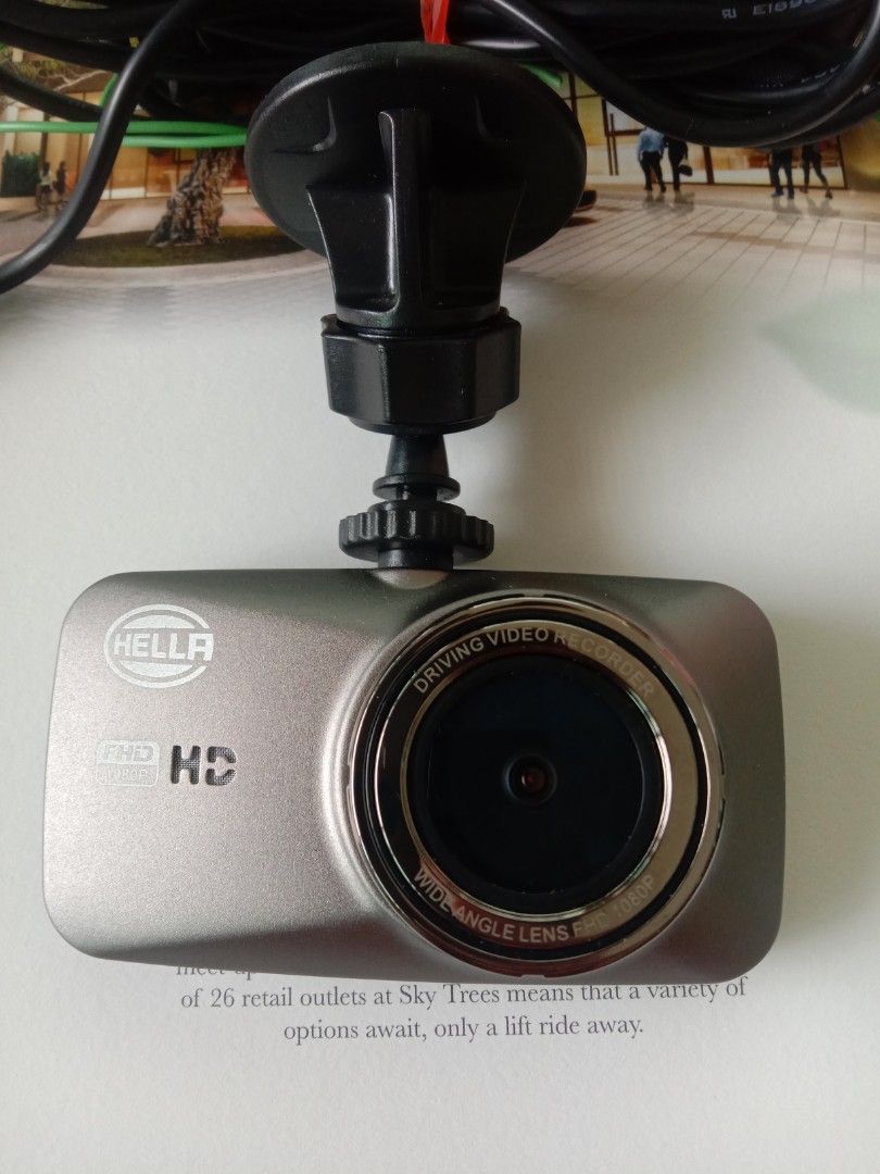 Hella DR520 FHD1080 Front Dashcam with cables, Car Accessories, Accessories on Carousell