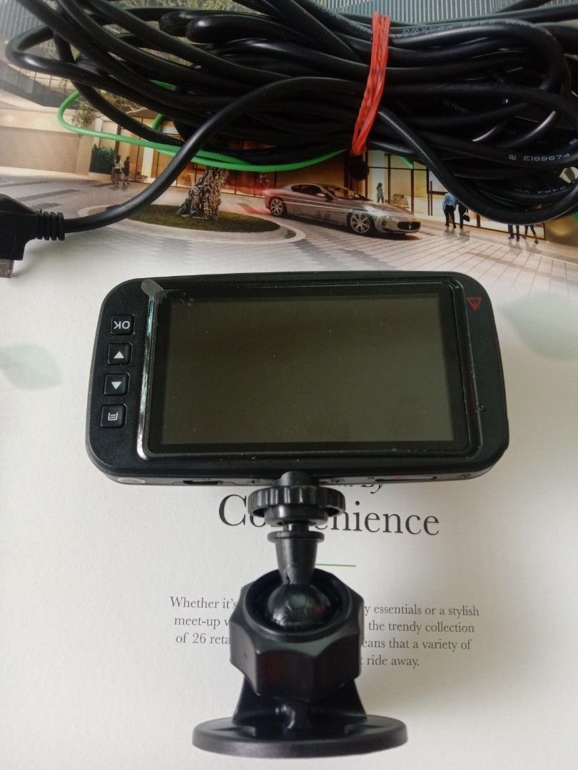Hella DR520 FHD1080 Front Dashcam with cables, Car Accessories, Accessories on Carousell