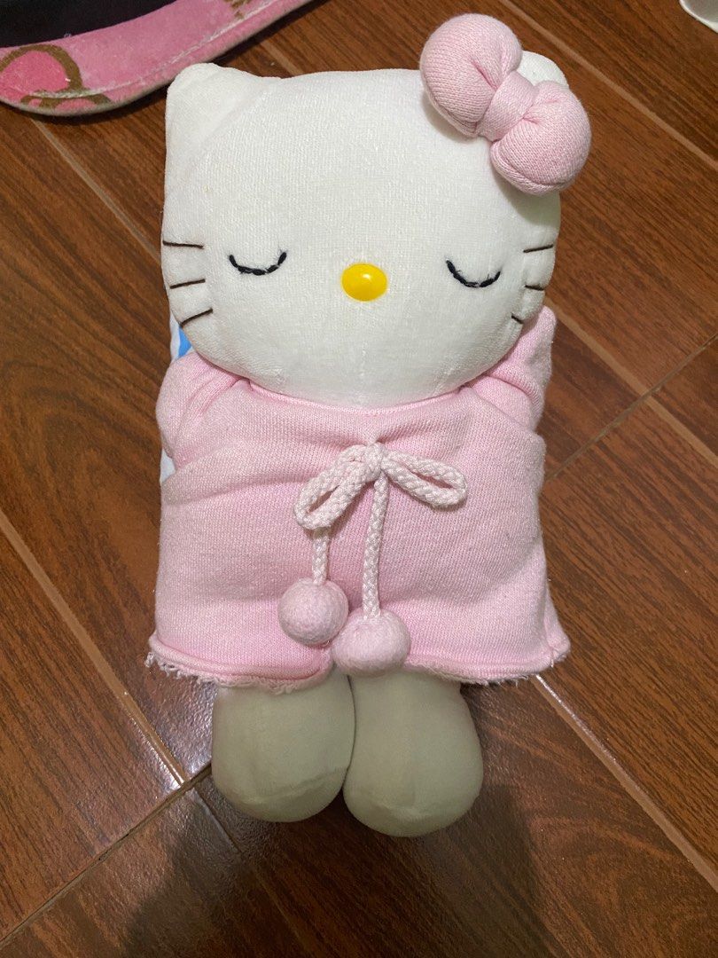 Hello kitty sleeping, Hobbies & Toys, Toys & Games on Carousell
