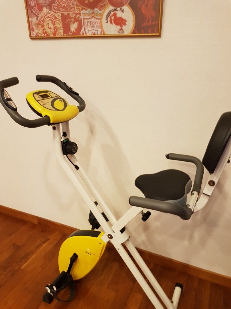 Home exercise bike, Sports Equipment, Exercise & Fitness, Cardio ...