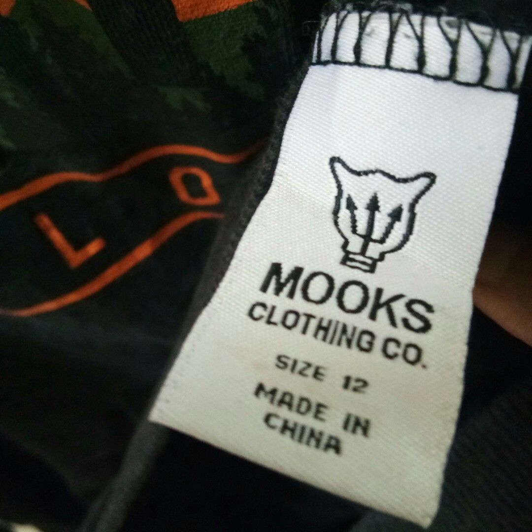 Hoodies Mooks Clothing, Men's Fashion, Activewear on Carousell