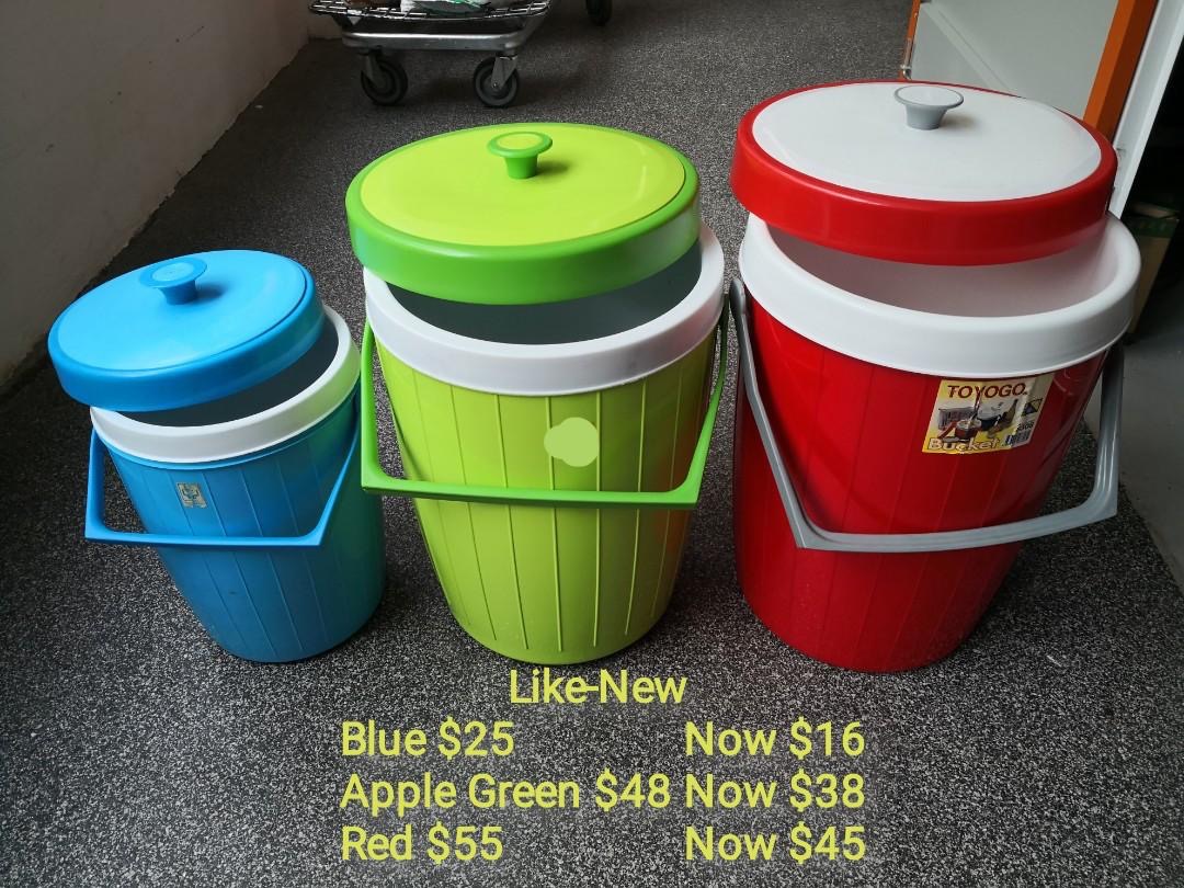 Hot/Cold Beverage / Rice Buckets with Lids, Furniture & Home Living ...