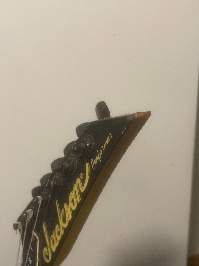 Jackson Performer Electric Guitar - PS1, Hobbies & Toys, Music & Media ...