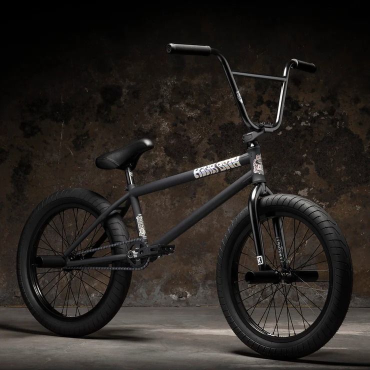 Kink Cloud Complete Bmx Bikes 2022/2023, Sports Equipment, Bicycles & Parts, Bicycles on Carousell