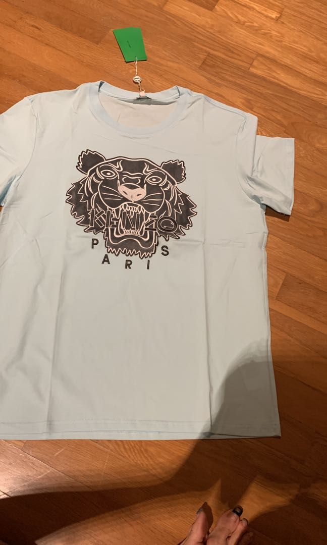 Kxxxx Mint Green Tee, Women's Fashion, Activewear on Carousell