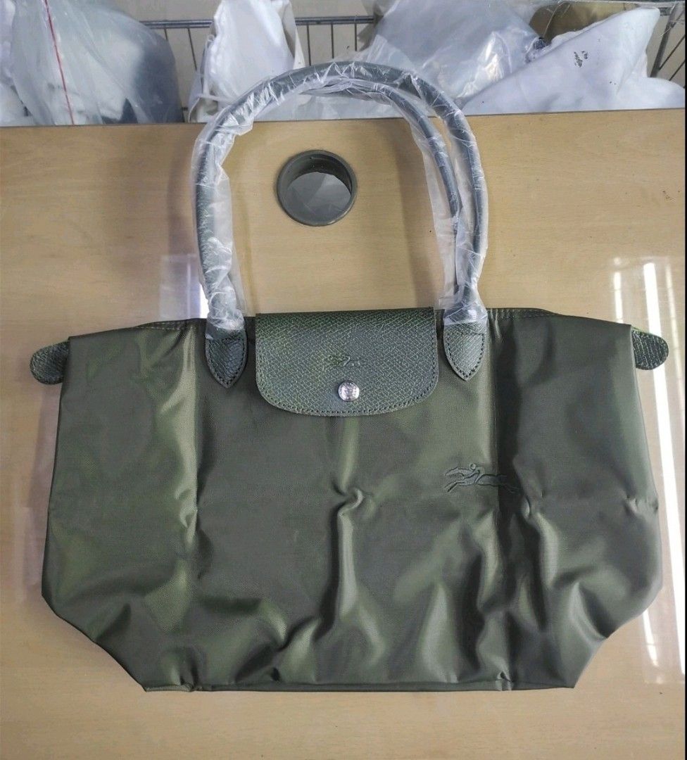 LC Club Small Long Handle, Women's Fashion, Bags & Wallets, Tote Bags ...