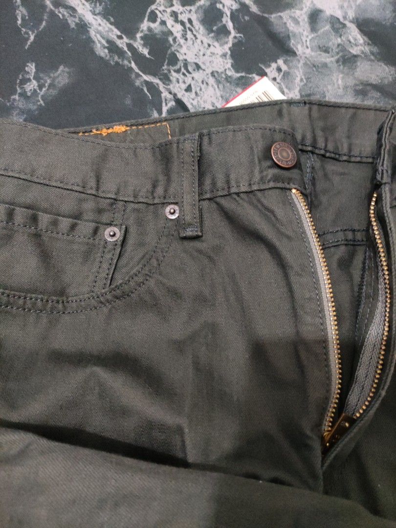 Levi's 505 regular Grey pants Size 33, Men's Fashion, Bottoms, Jeans on ...