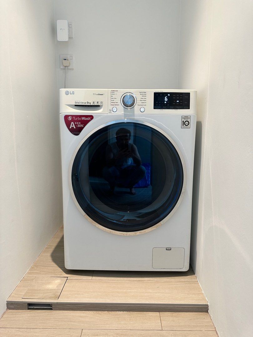 LG 9KG front load washer, TV & Home Appliances, Washing Machines and Dryers on Carousell
