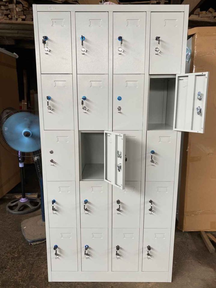 LOCKERS ( 20 DOORS ) // METAL //, Furniture & Home Living, Office ...