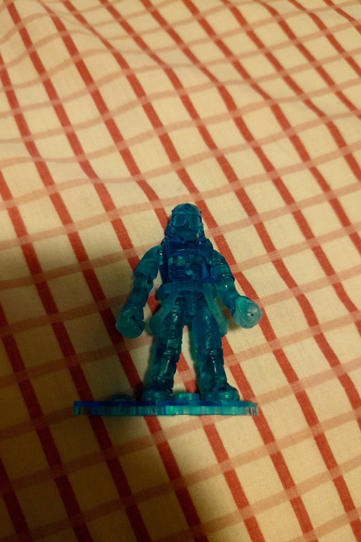 Mega Construx - HALO INFINITE - BLUE TRANSLUCENT UNSC PELICAN PILOT ...