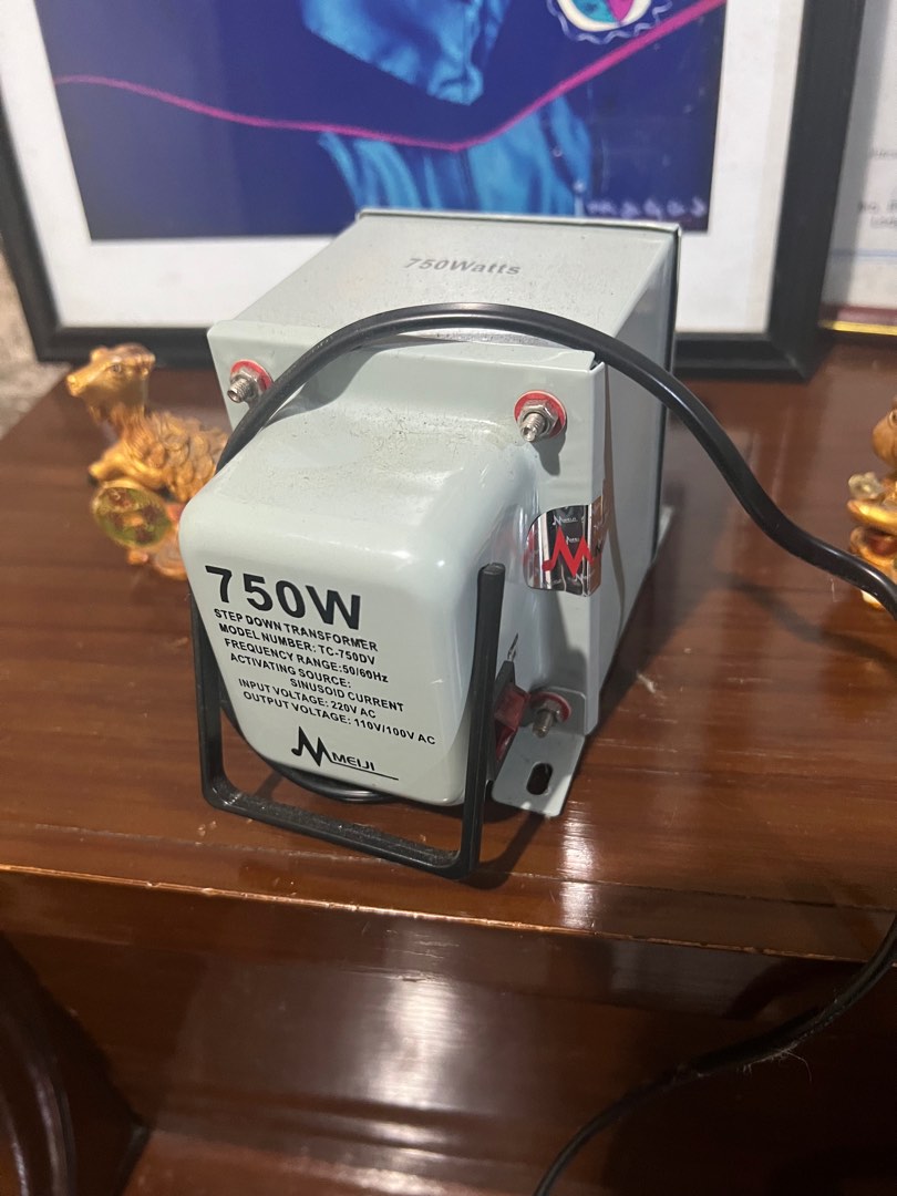 Meiji tc-750dv step down transformer, Computers & Tech, Office ...