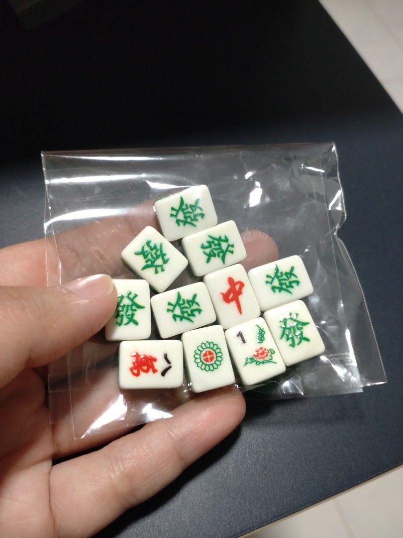 Mini Mahjong Tiles, Hobbies & Toys, Stationery & Craft, Craft Supplies ...