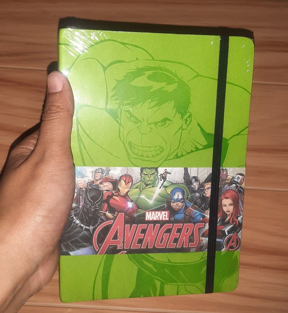 Miniso x marvel note book hulk version, Buku & Alat Tulis, Buku di ...