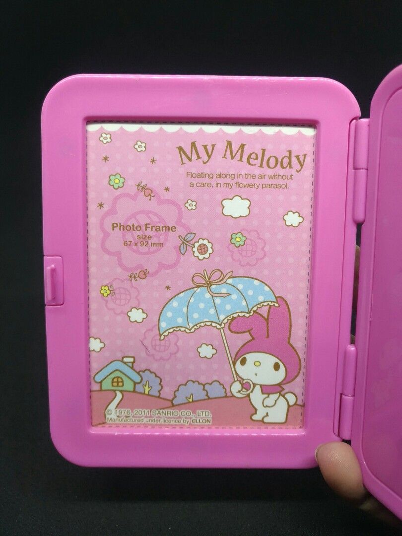 My Melody Frame and clock, Hobbies & Toys, Memorabilia & Collectibles ...