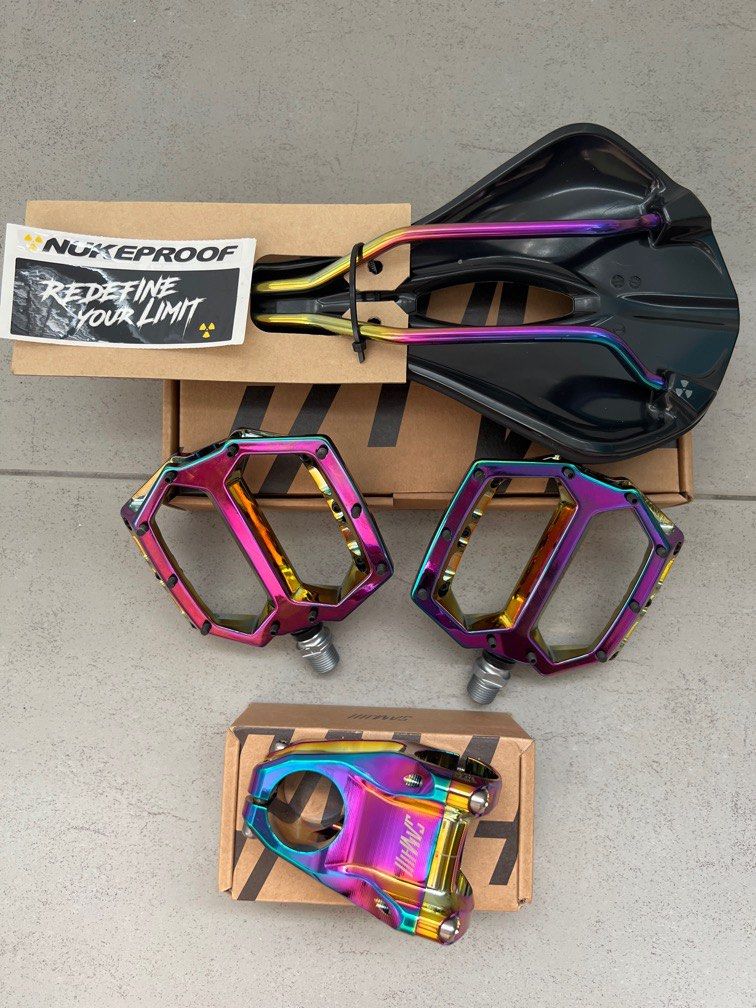 Nukeproof Sam Hill Oil Slick full set, Sports Equipment, Bicycles ...