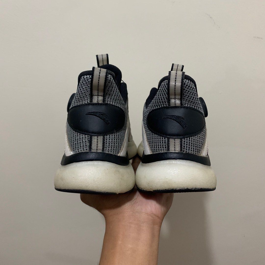 Original Anta Running Shoes, Men's Fashion, Footwear, Sneakers on Carousell