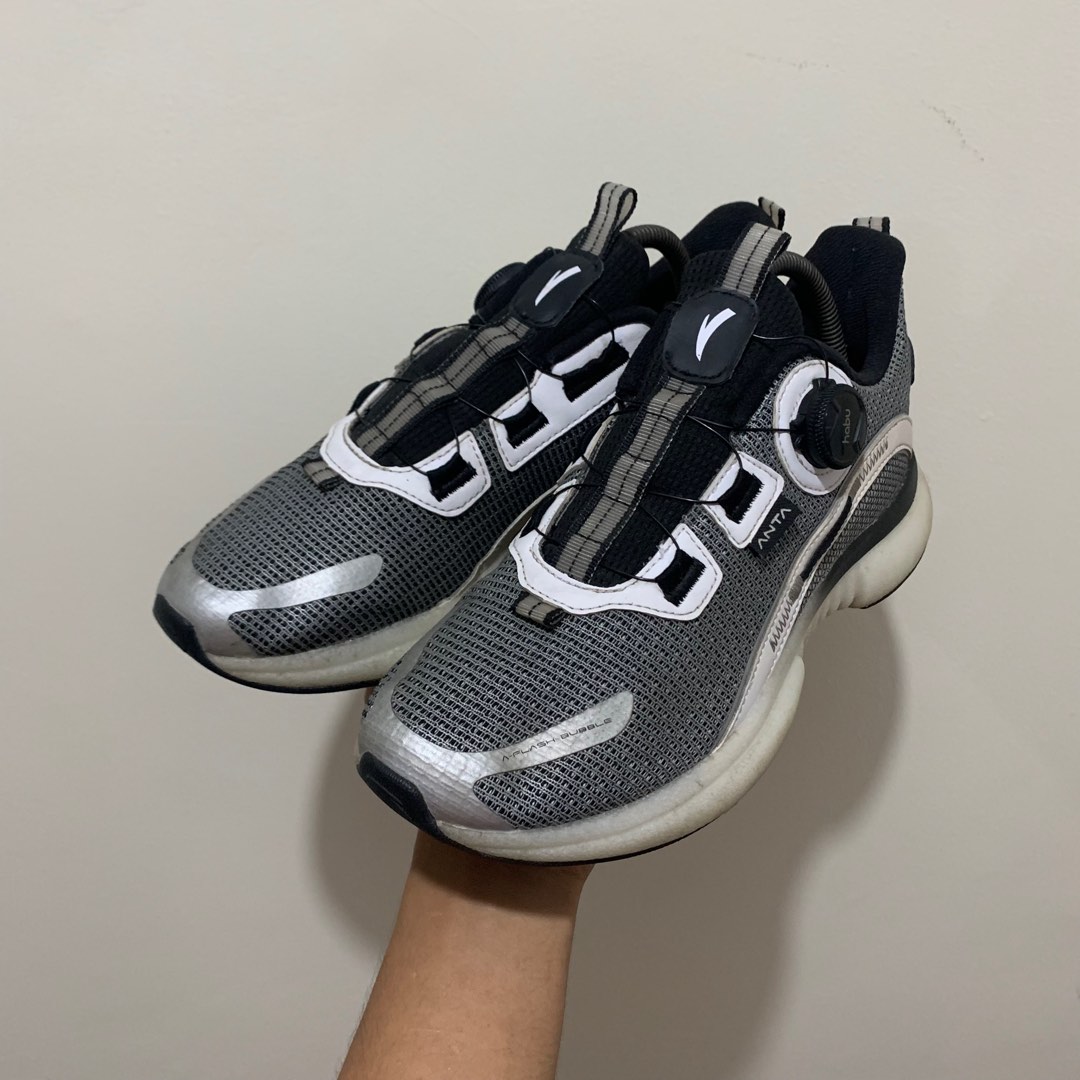 Original Anta Running Shoes, Men's Fashion, Footwear, Sneakers on Carousell