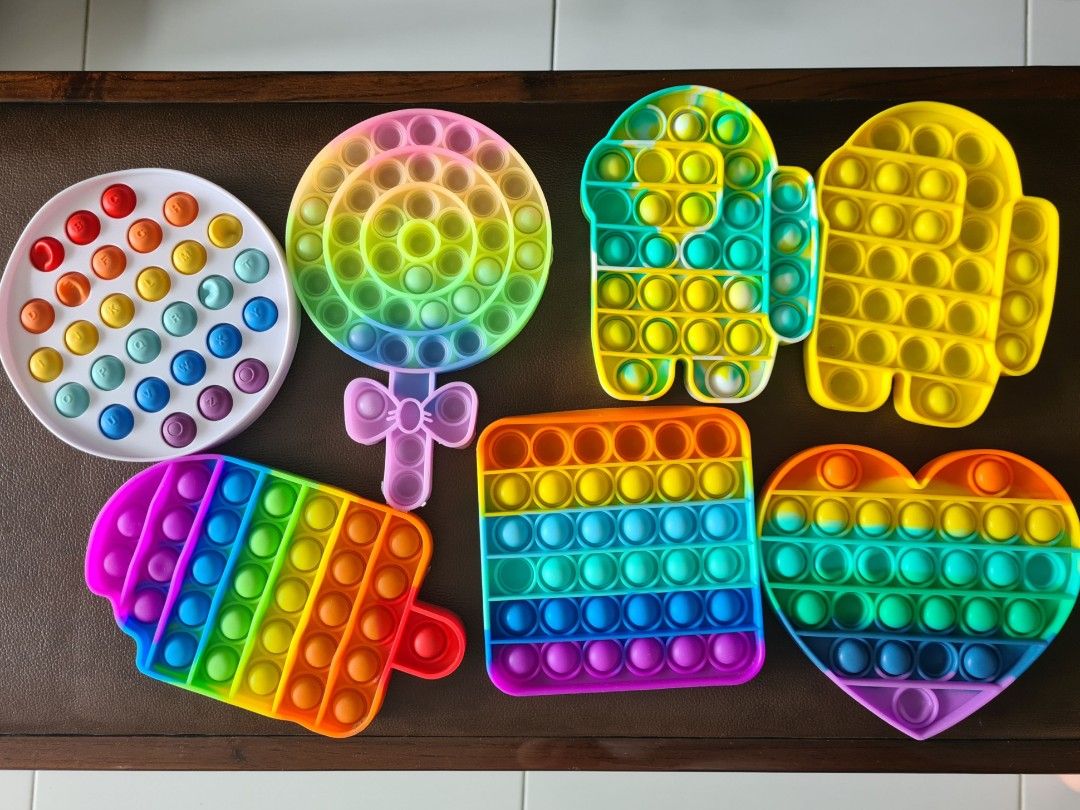 Pop it, Hobbies & Toys, Toys & Games on Carousell