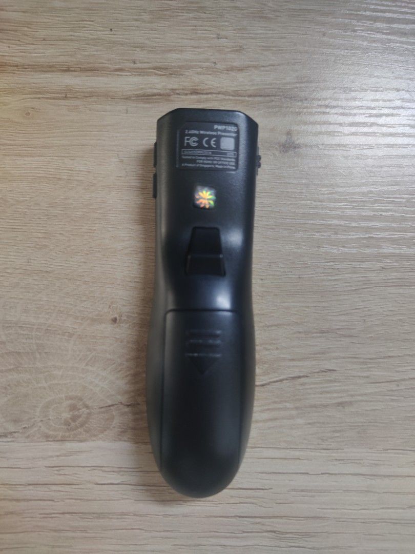 Prolink PWP 102G 2.4GHZ Wireless Presenter with Air Mouse, Computers ...