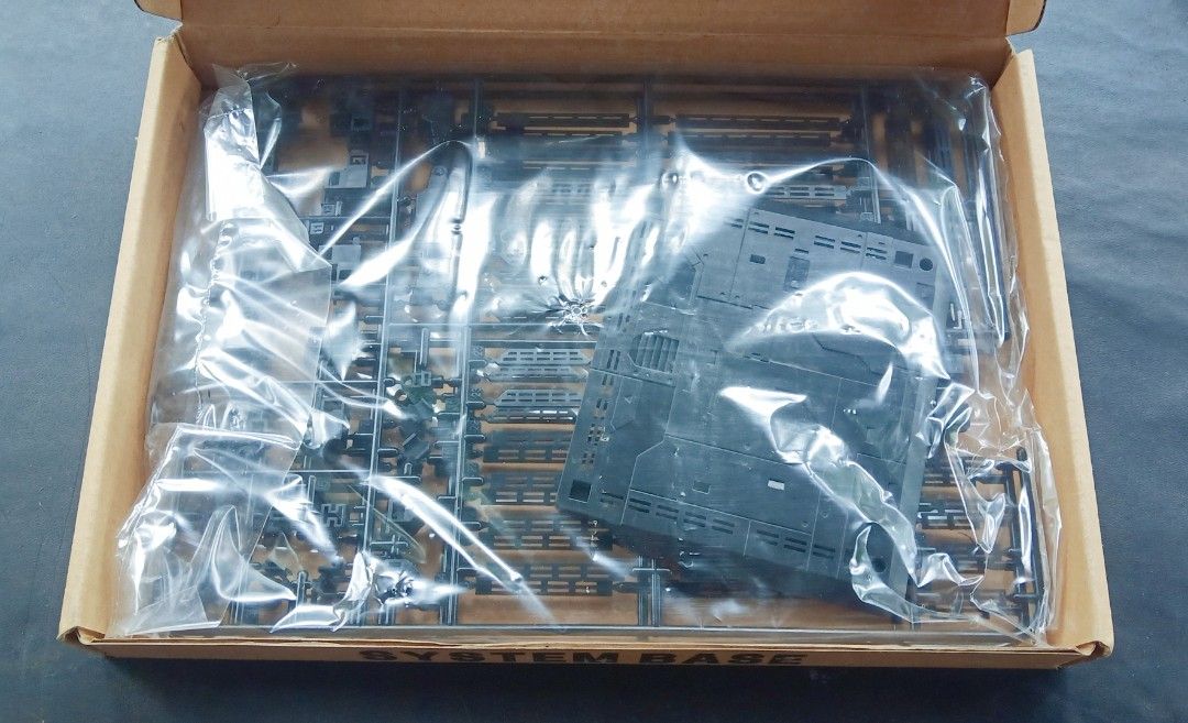 GUNDAM 1/144 Queen System Base RG GP01 Hangar Garage 1/144 HG RG ...