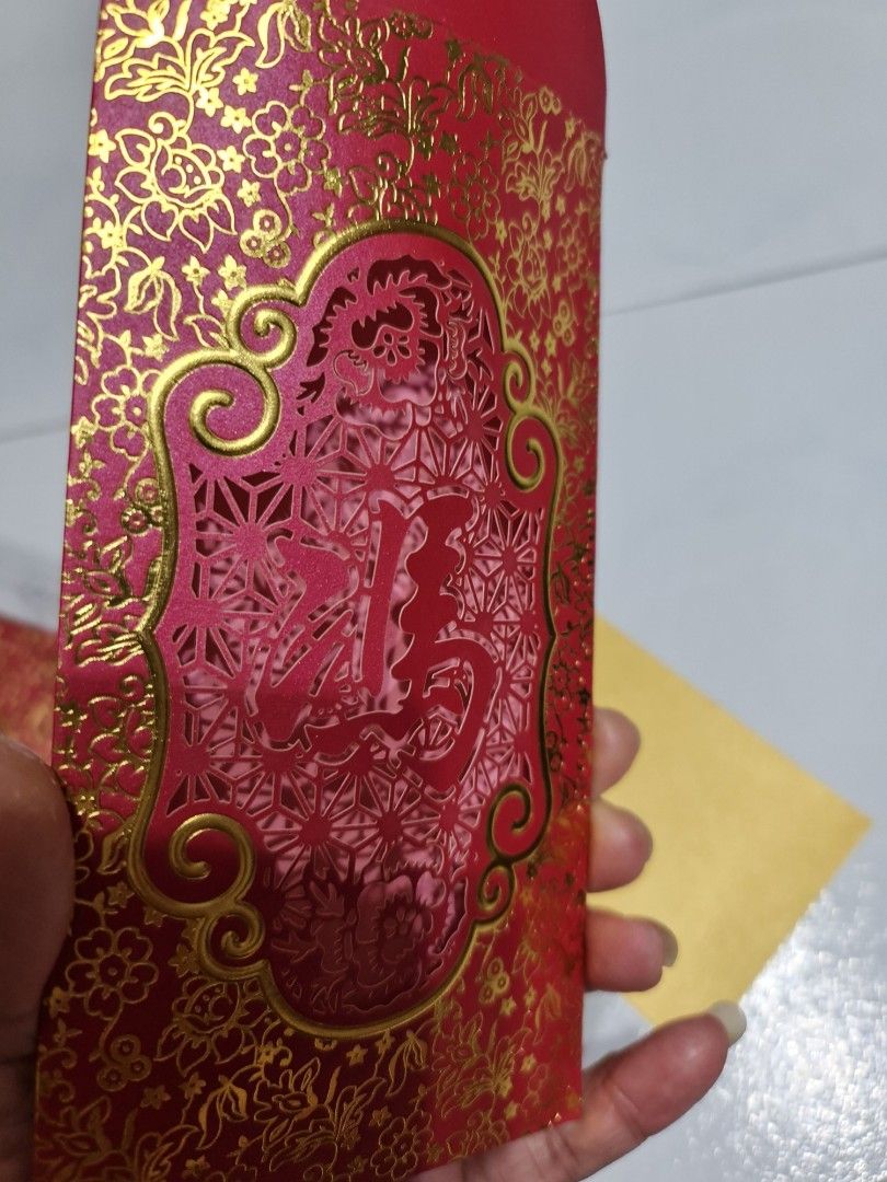 Red packet surname "Feng", Everything Else on Carousell