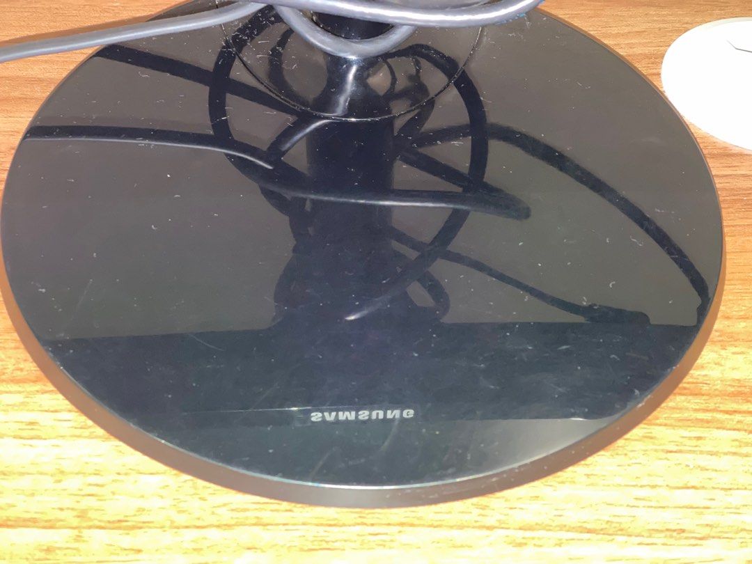 Samsung 24" F350 Full HD PLS Monitor, Computers & Tech, Parts ...