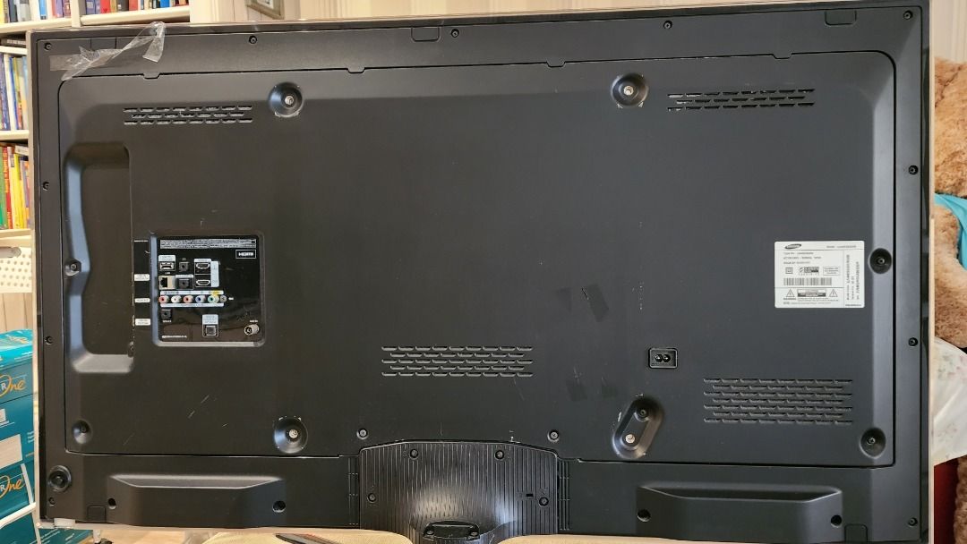 SAMSUNG 46 INCH TV 6200 SERIES, TV & Home Appliances, TV ...