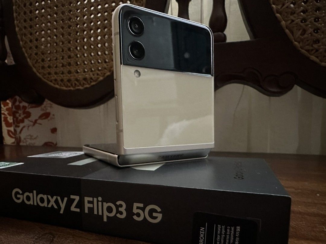 Samsung Galaxy ZFlip 3, Mobile Phones & Gadgets, Mobile Phones, Android ...