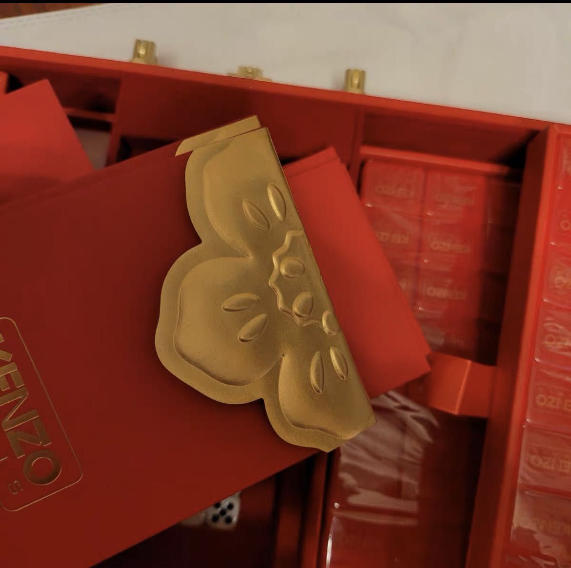 [sold ] KENZO 2023 Year of Rabbit Premium Mahjong Gift Set, Luxury ...