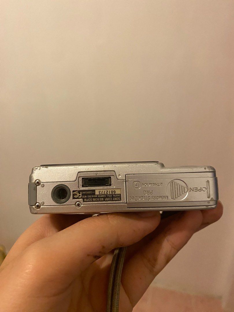 Sony Cybershot Digicam DSC-W50, Photography, Cameras on Carousell