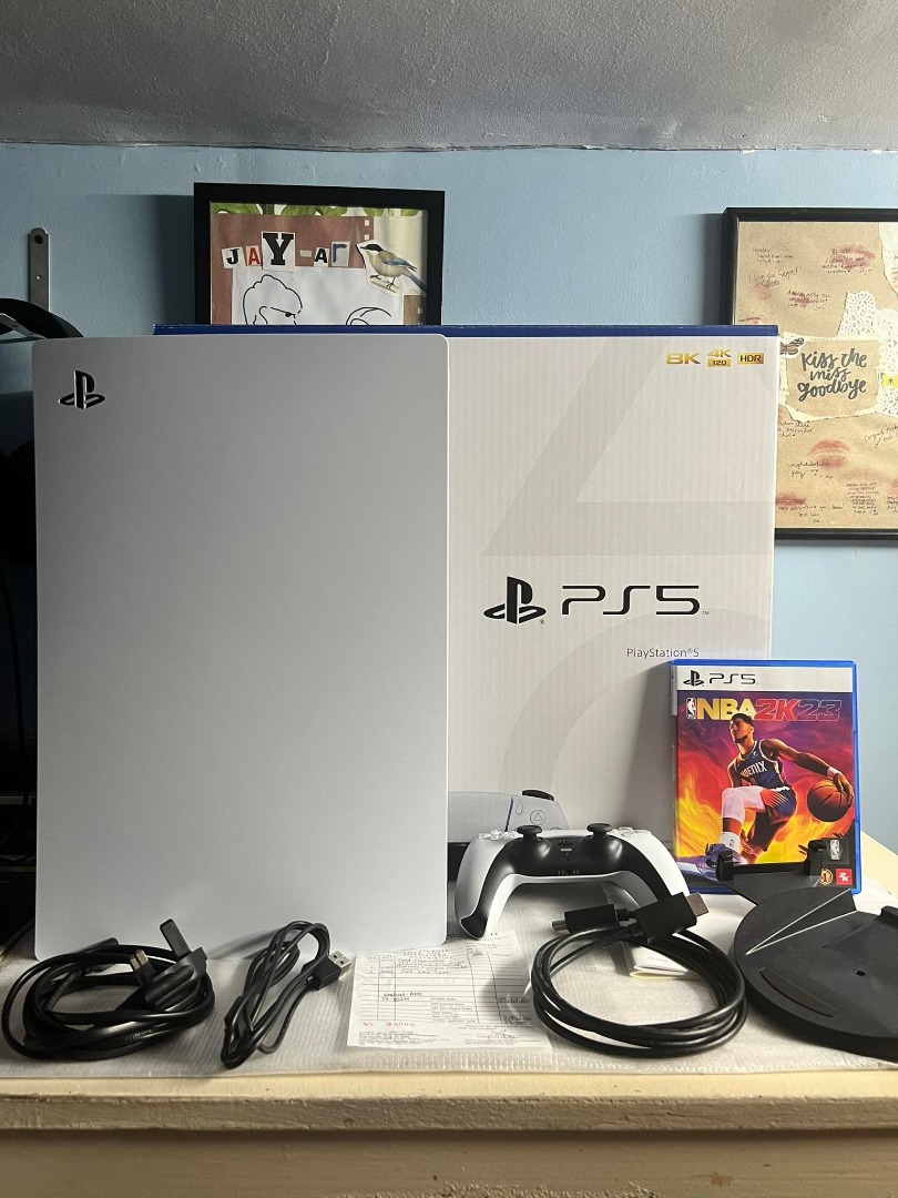 Sony Playstation 5 / PS5 Console Disc Edition with NBA 2k23, Video ...