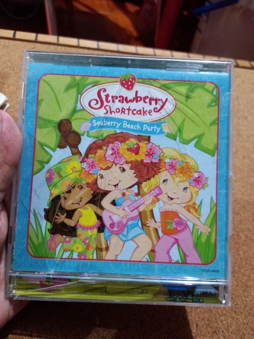 Strawberry Shortcake CD, Hobbies & Toys, Memorabilia & Collectibles ...