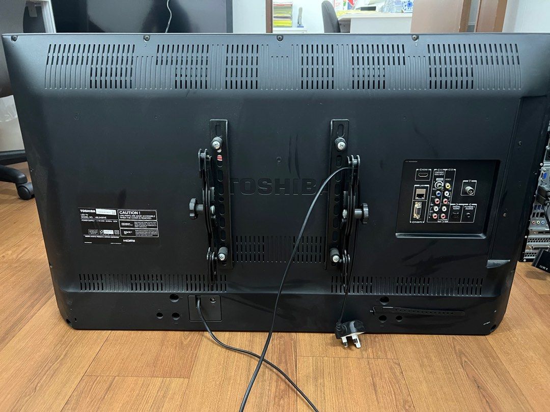 Toshiba TV 42 inches, TV & Home Appliances, TV & Entertainment, TV on ...