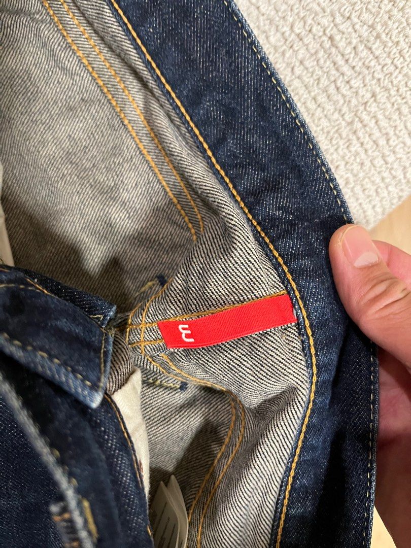 Uniglo Denim Jeans red line selvedge straight cutting Made in JAPAN, 男裝 ...
