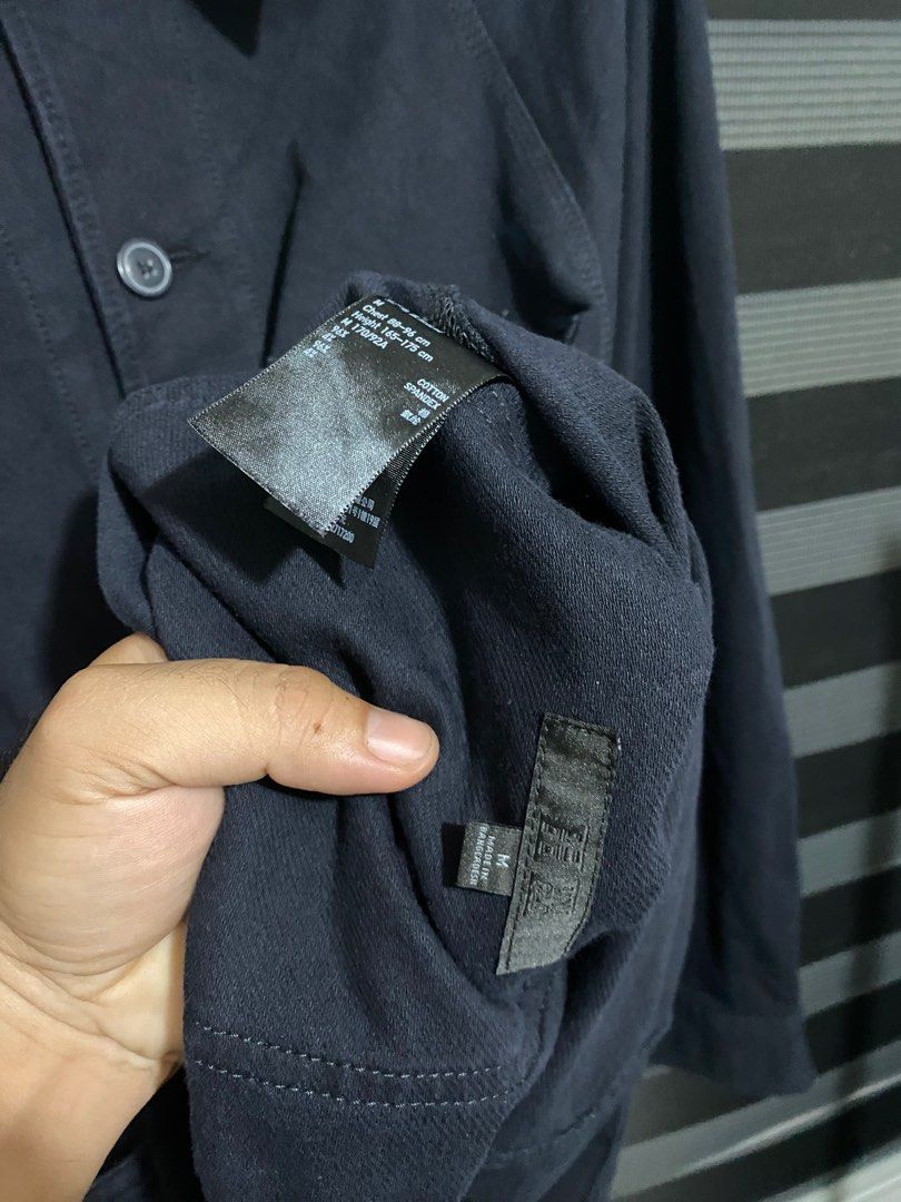 Uniqlo utility work jacket, Men's Fashion, Activewear on Carousell