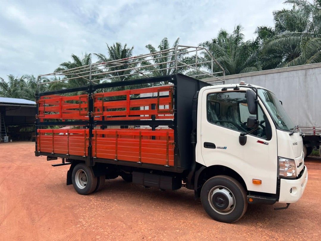 3 tone lorry for rent (with canvas) semenanjung malaysia, Services ...