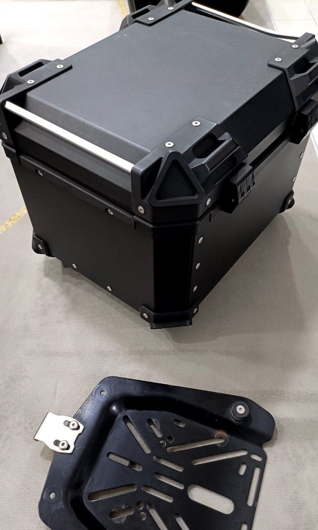 47L Aluminium Motorcycle Top Box, Motorcycles, Motorcycle Accessories ...