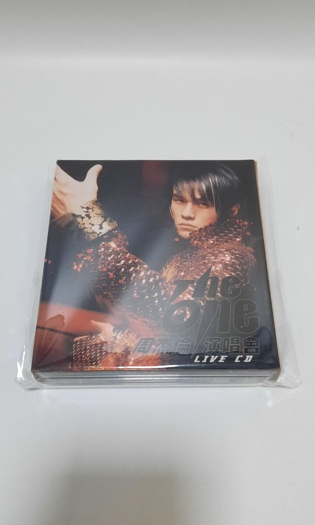 周杰倫 - 《The One 周杰倫演唱會LIVE CD》專輯（2CD + 八度空間VCD）（絕版）, 興趣及遊戲, 音樂樂器 & 配件, 音樂與媒體 - CD 及 DVD - Carousell