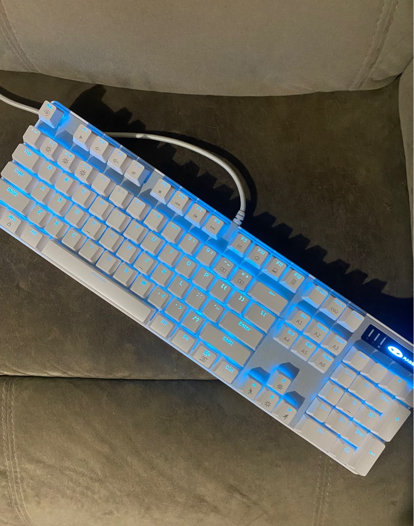 [ RUSH ] MECHANICAL KEYBOARD MAGEGEE, Computers & Tech, Parts ...